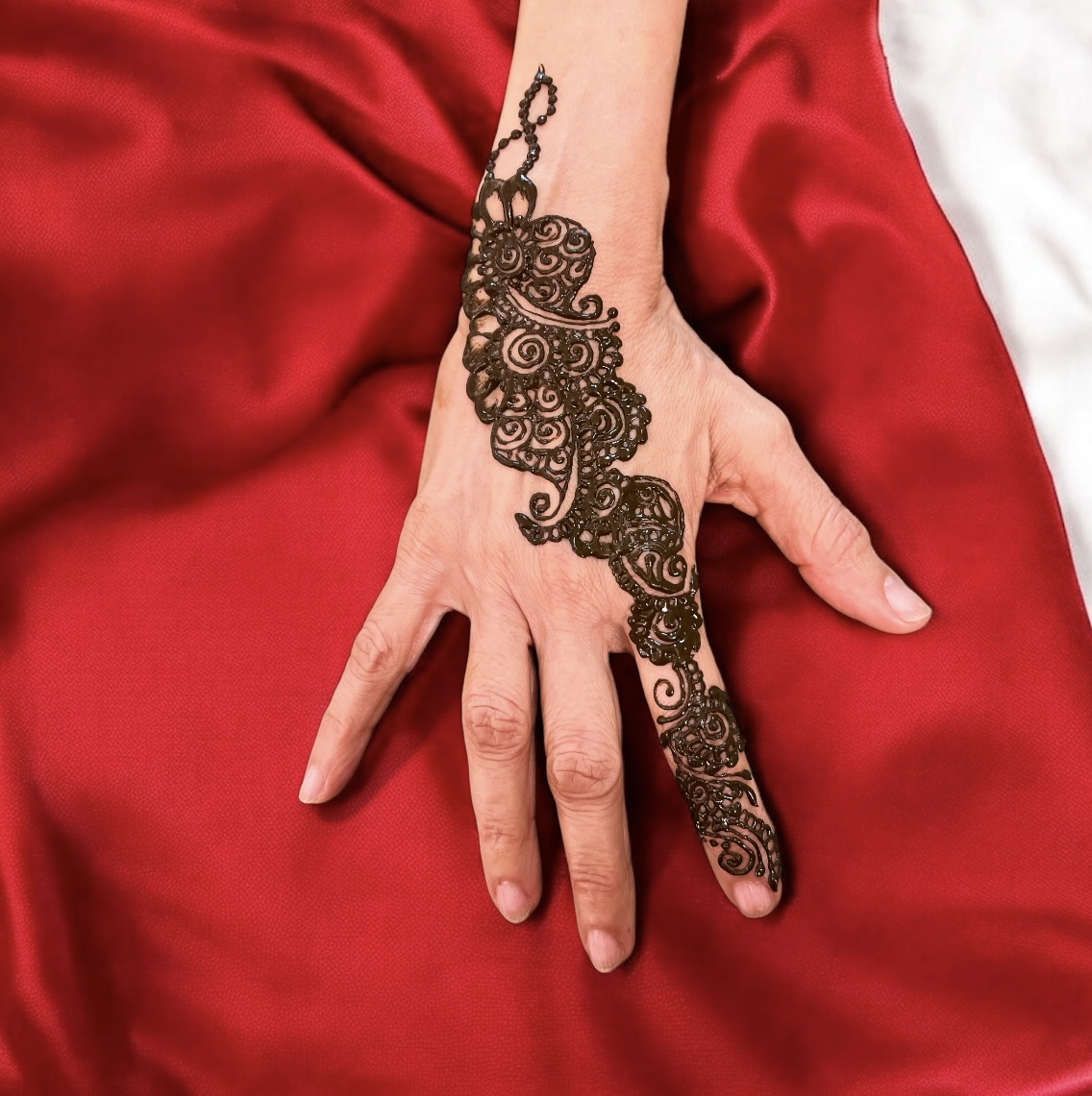 Henna Royale | Premium Mehndi & Tattoo Services